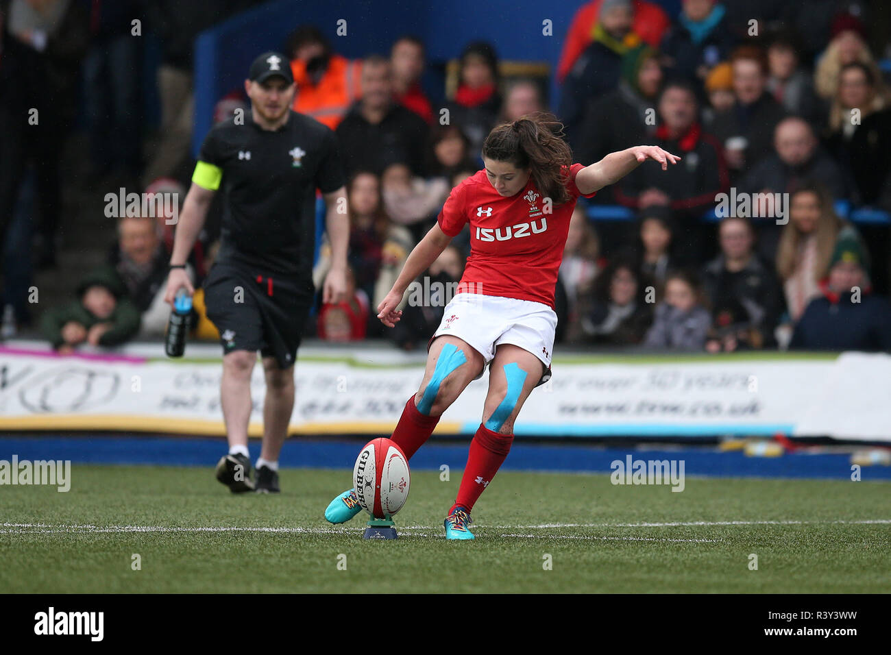 Cardiff, Wales, UK. 24th Nov 2018. Robyn Wilkins of Wales women kicks a ...