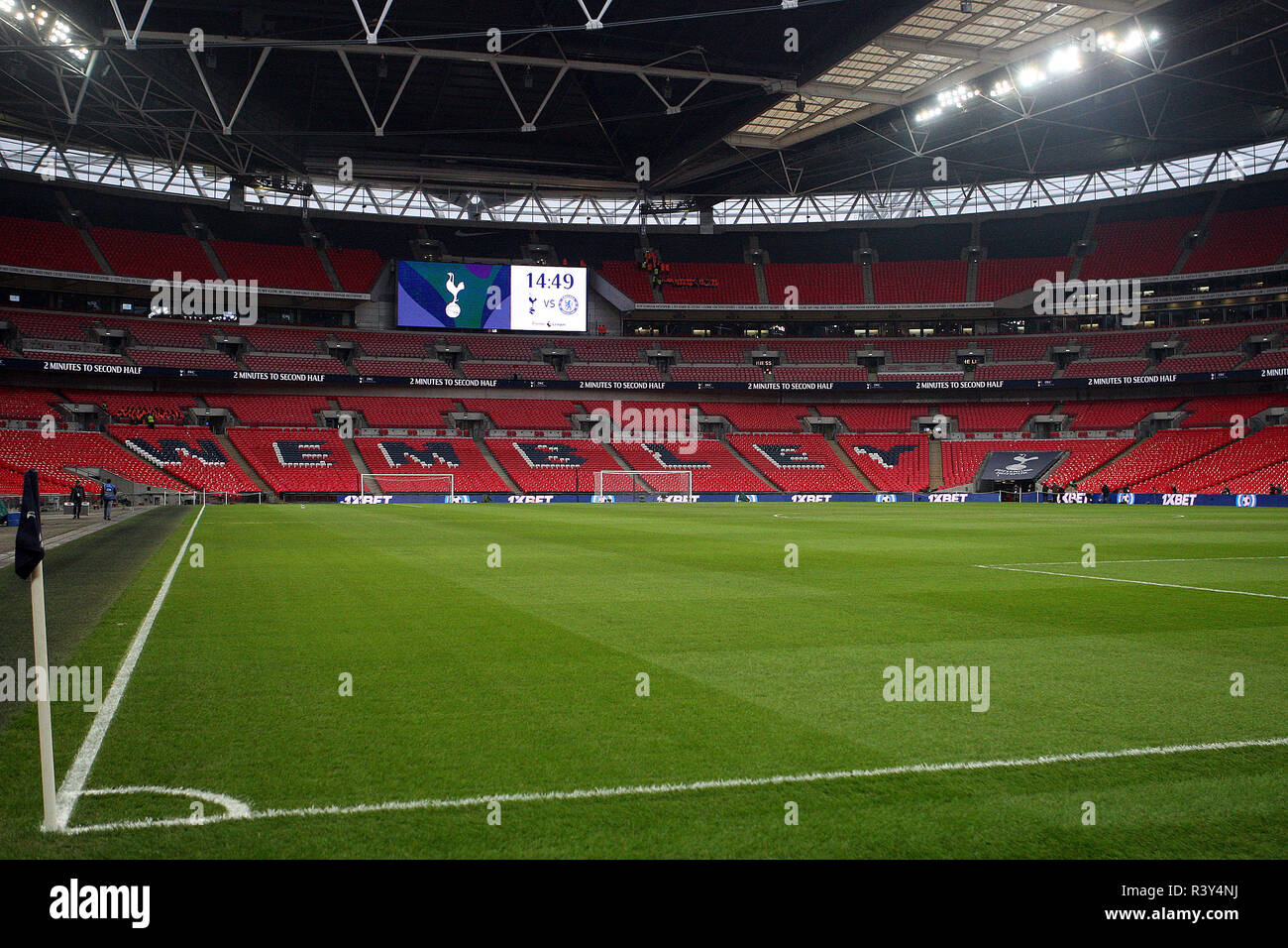 View inside wembley stadium london hi-res stock photography and images ...