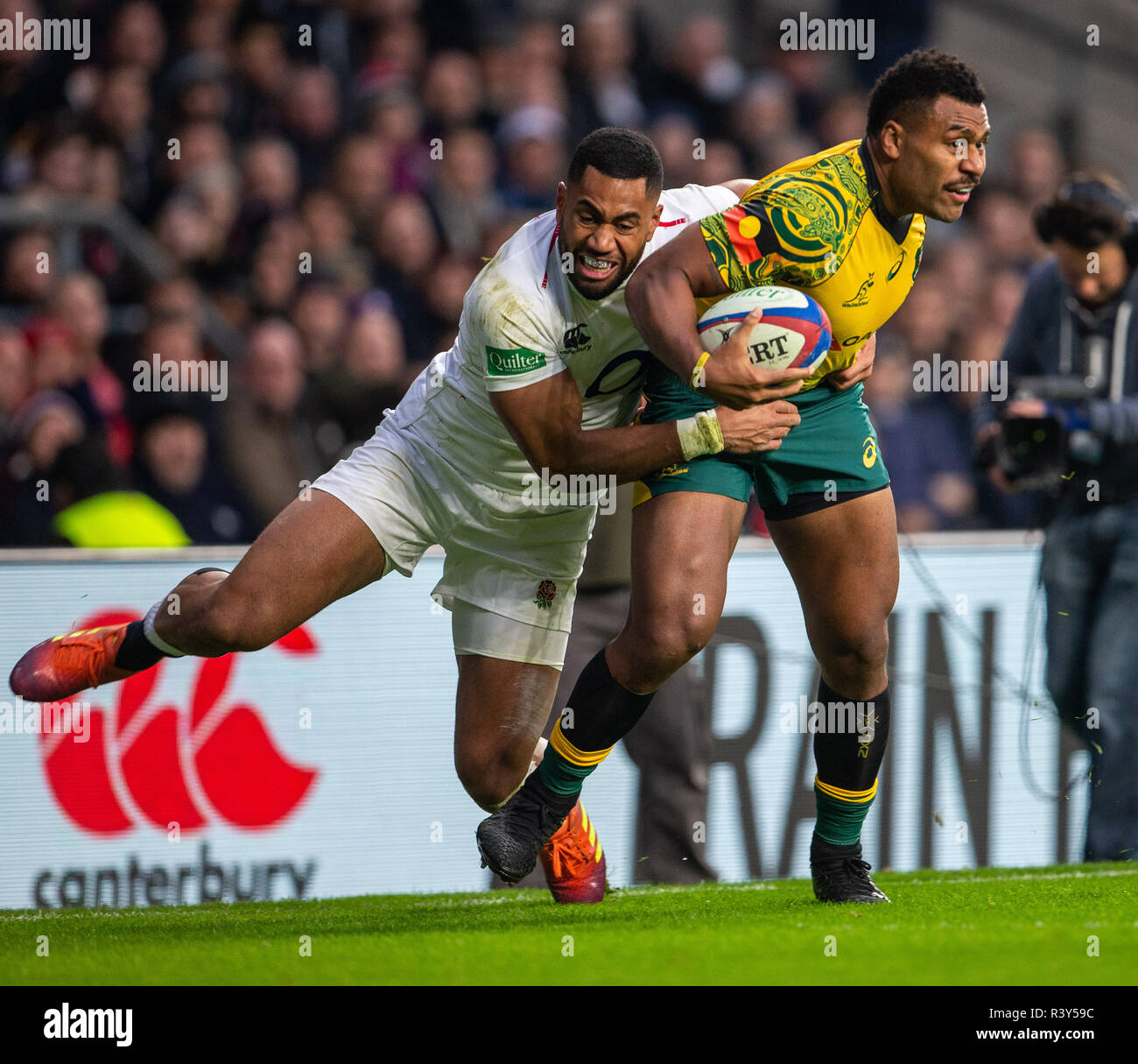 Twickenham, London, UK. 24th Nov, 2018. Rugby Union, Autumn ...