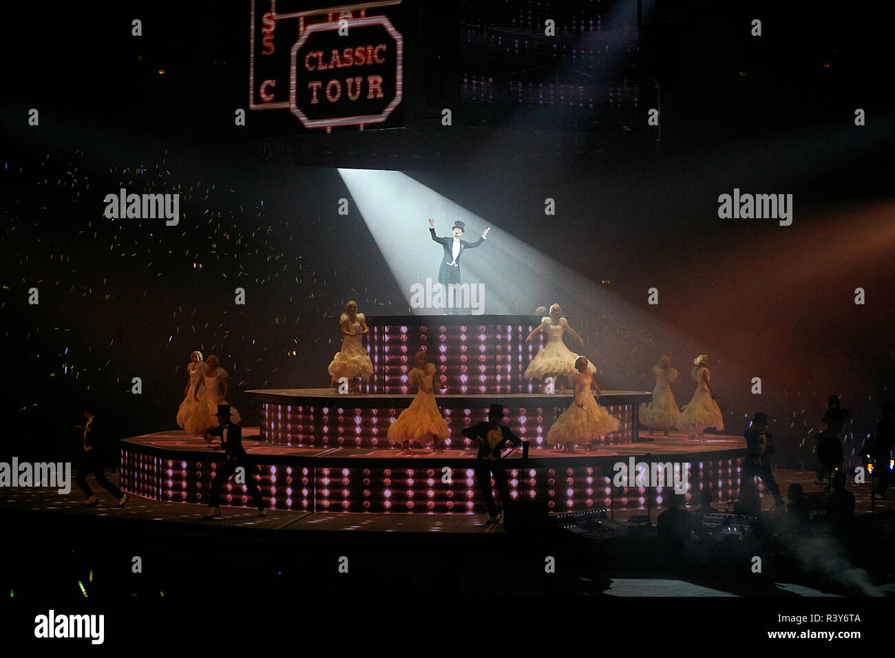 Jacky cheung concert at the sse arena hi-res stock photography and ...