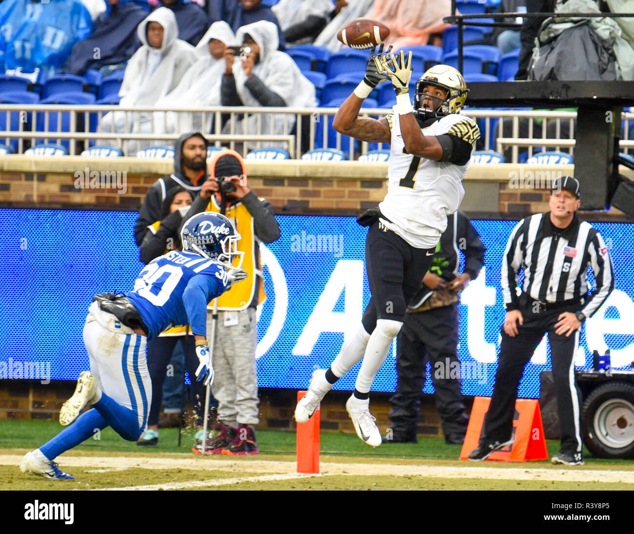 Durham, North Carolna, USA. 24th Nov, 2018. Wake Forest wide receiver ...