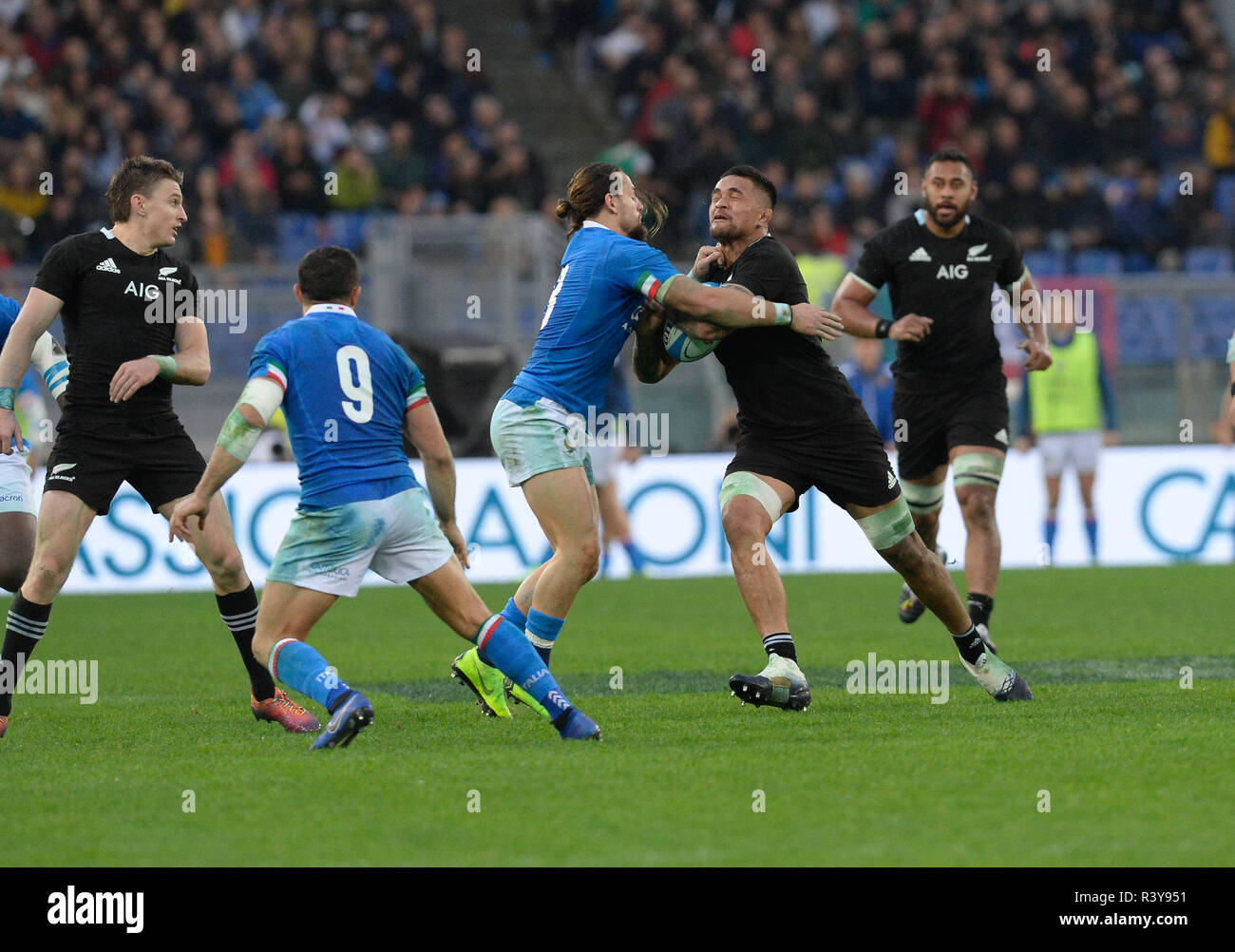 Terzo tempo hi-res stock photography and images - Alamy