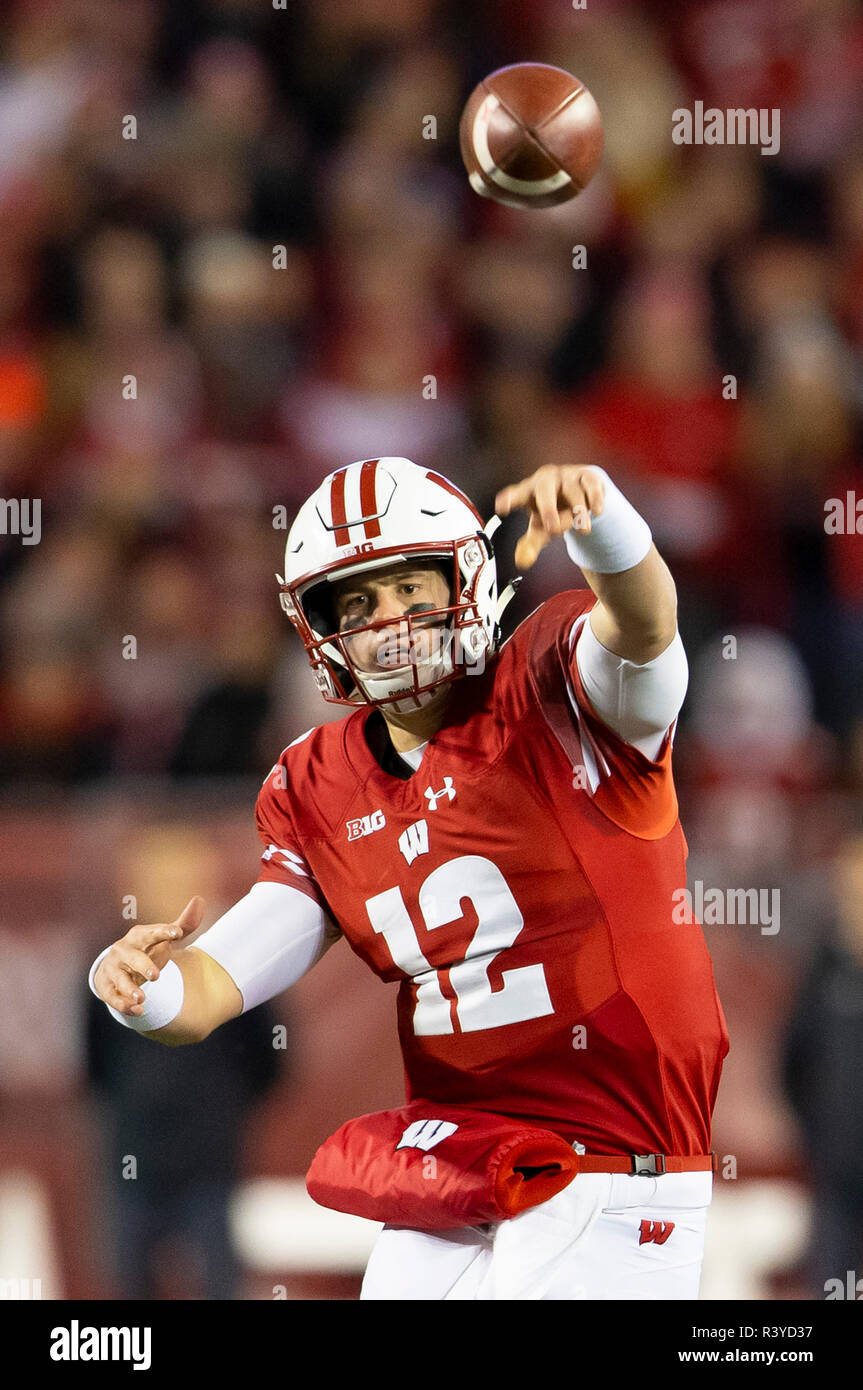 Madison, WI, USA. 24th Nov, 2018. Wisconsin Badgers quarterback Alex ...