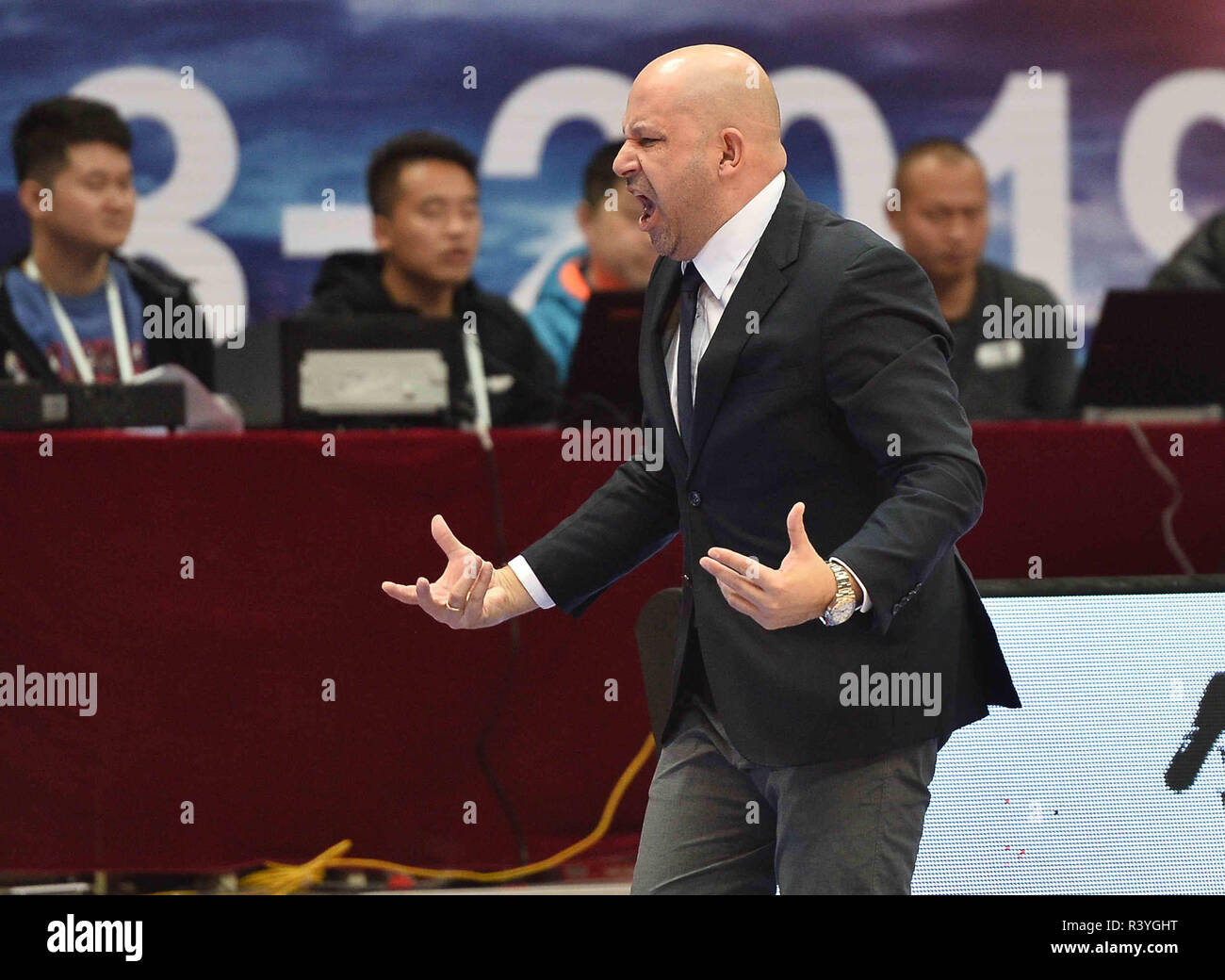 Chengdu, Chengdu, China. 25th Nov, 2018. Chengdu, CHINA-The Beijing ...