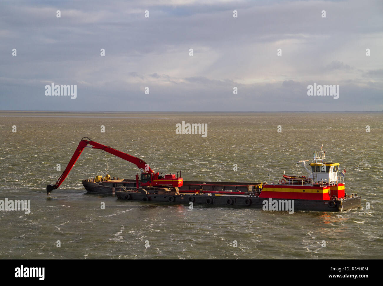 Dredging Ship High Resolution Stock Photography and Images - Alamy