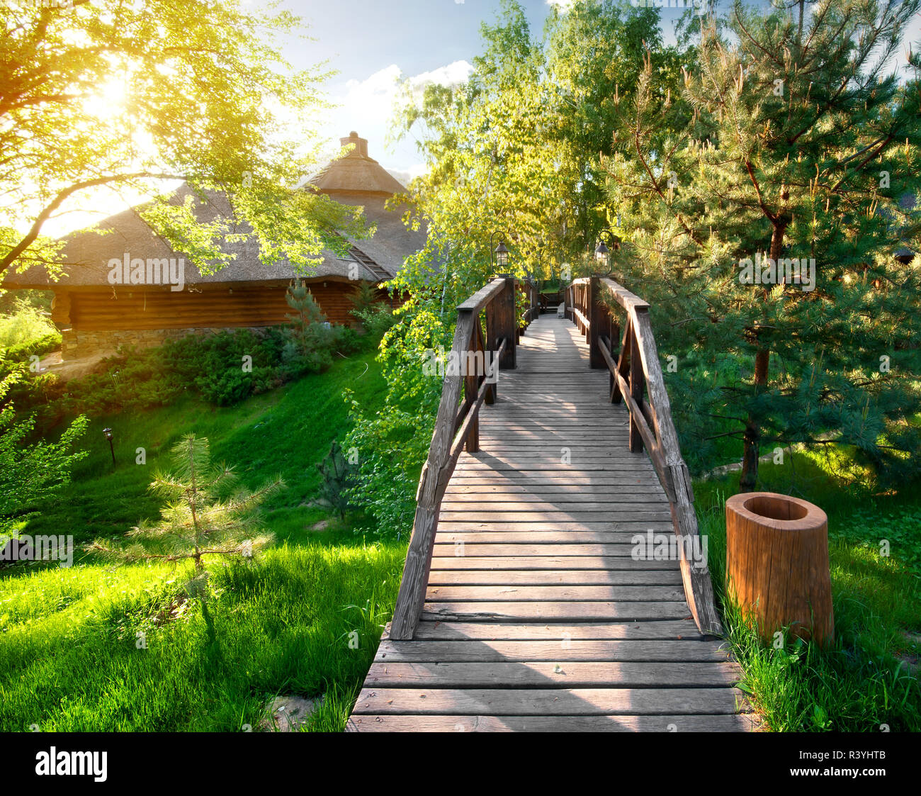 Decorative bridge hi-res stock photography and images - Alamy