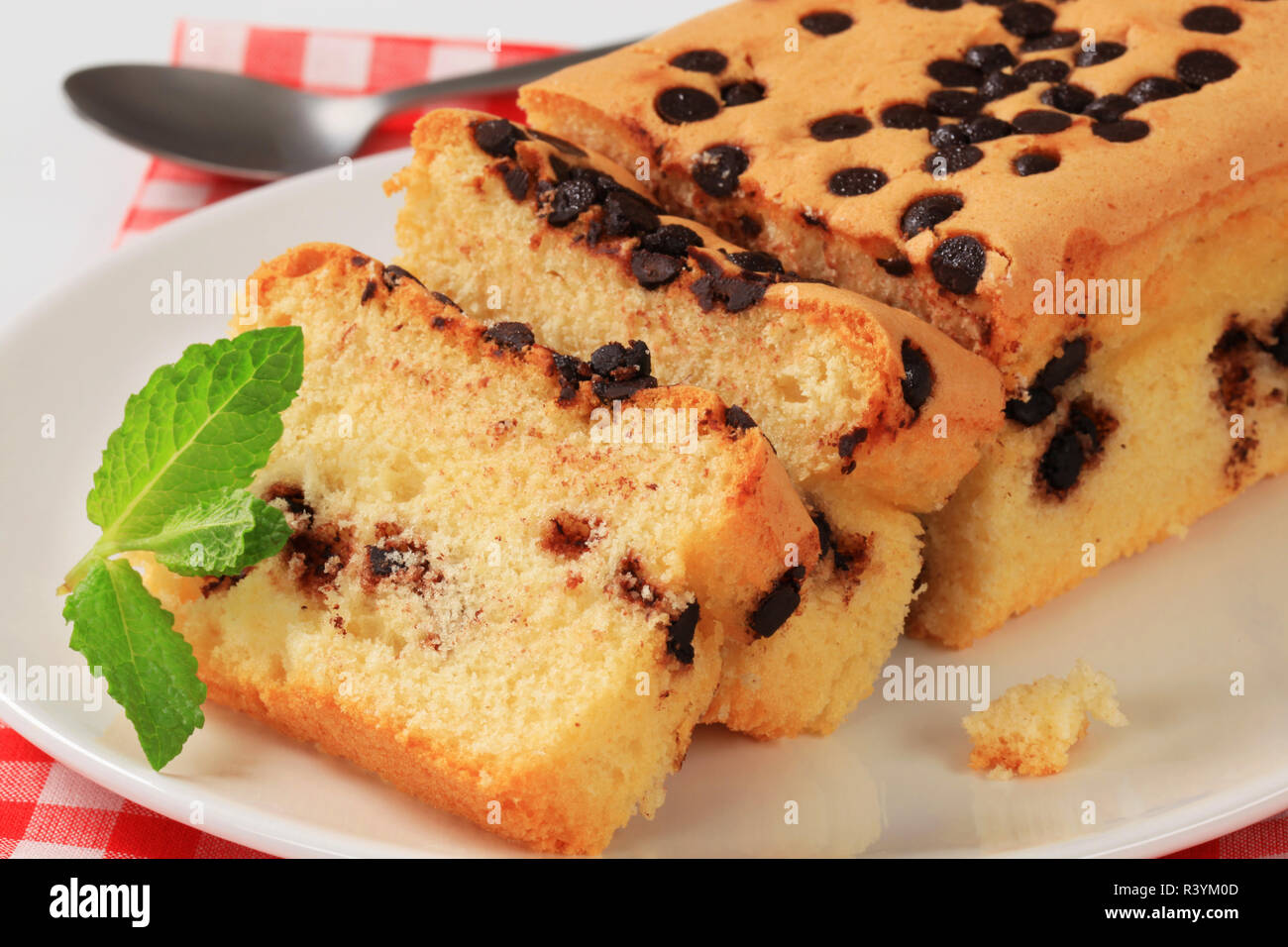 sponge cake with chocolate chips Stock Photo - Alamy