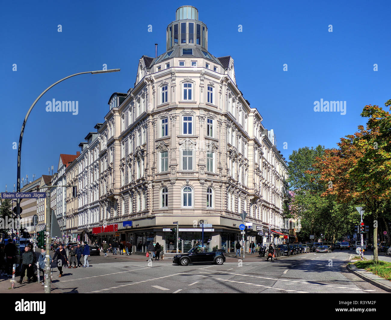 Shoulder Bridge High Resolution Stock Photography and Images - Alamy