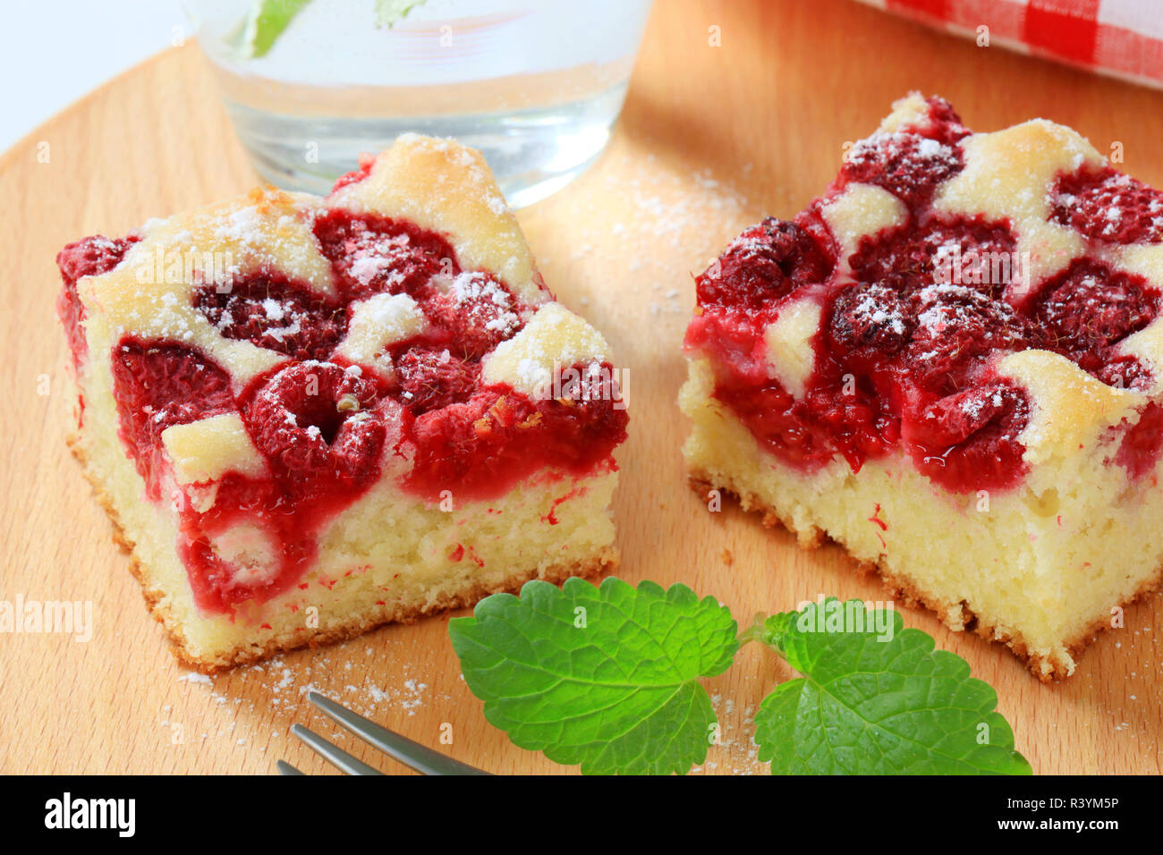 raspberry sponge cake slices Stock Photo - Alamy