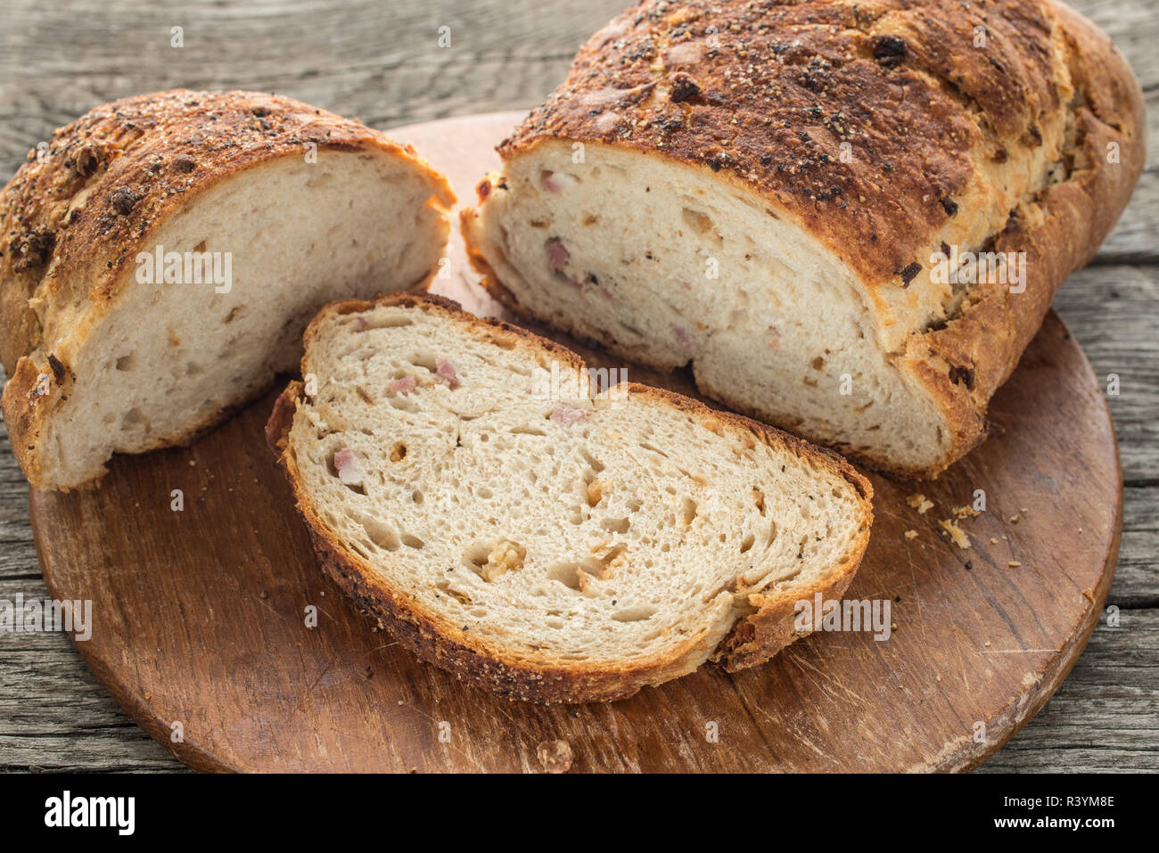 Vesper bread hi-res stock photography and images - Alamy