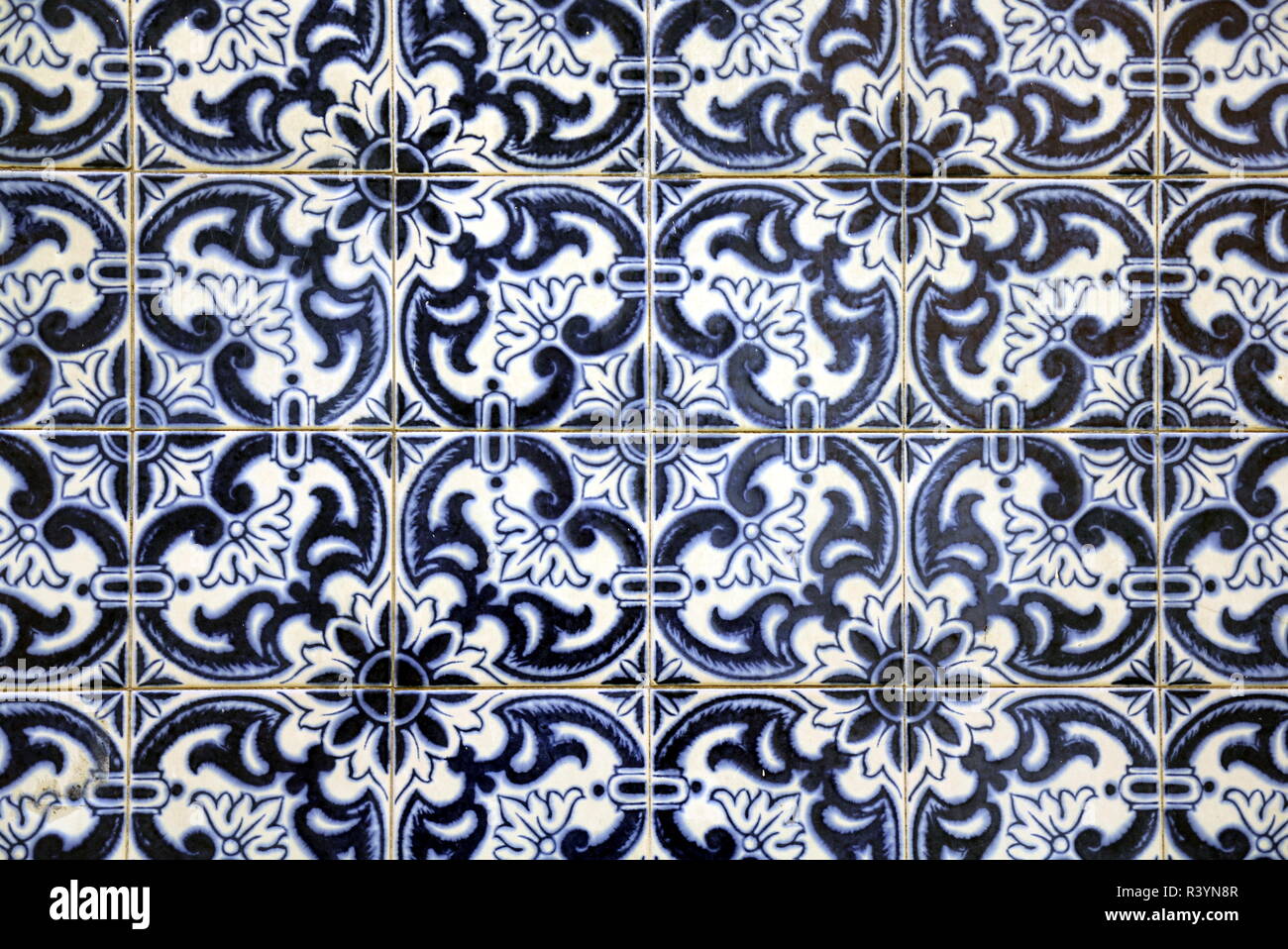 azulejo (wall tile) in porto,portugal Stock Photo - Alamy