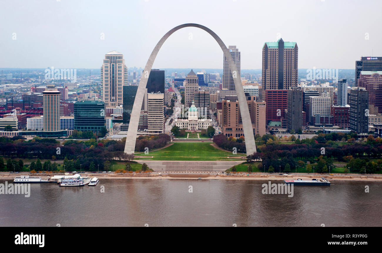 The Gateway Arch and downtown St. Louis, Missouri, Mississippi River ...