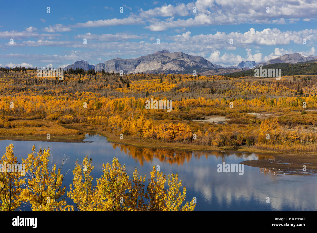 Blackfeet indian reservation montana hi-res stock photography and ...