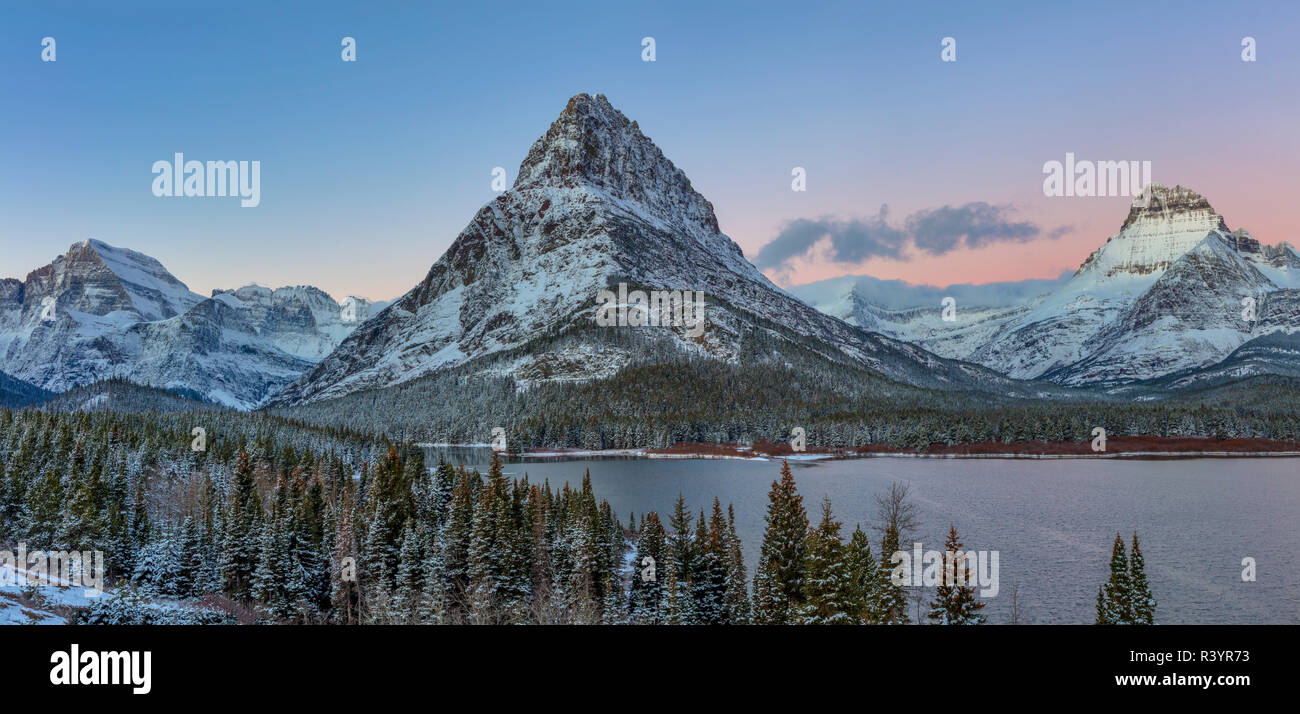 Panoramic of Mount Wilbur, Grinnell Point and Mount Gould over ...