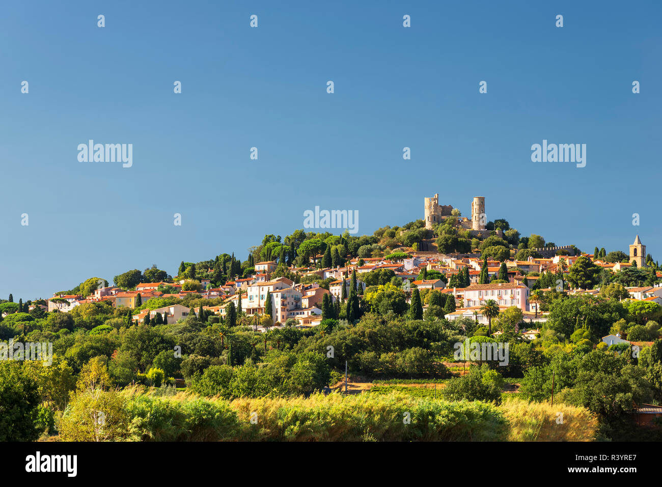 Chateau de grimaud hi-res stock photography and images - Alamy