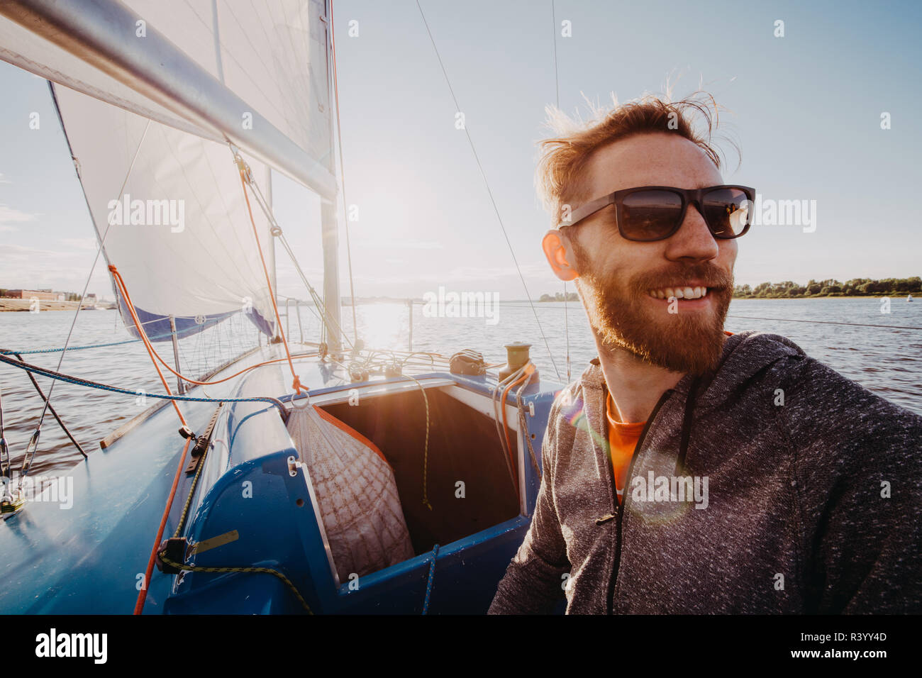Luxury yacht cruising in river hi-res stock photography and images - Alamy