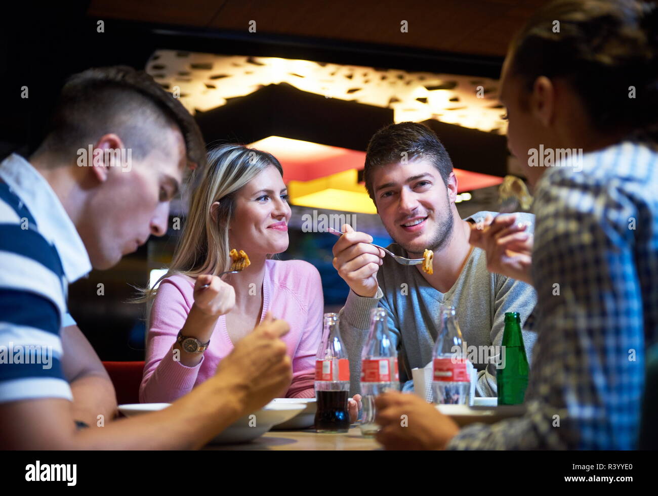 Two italian women speaking hi-res stock photography and images - Alamy