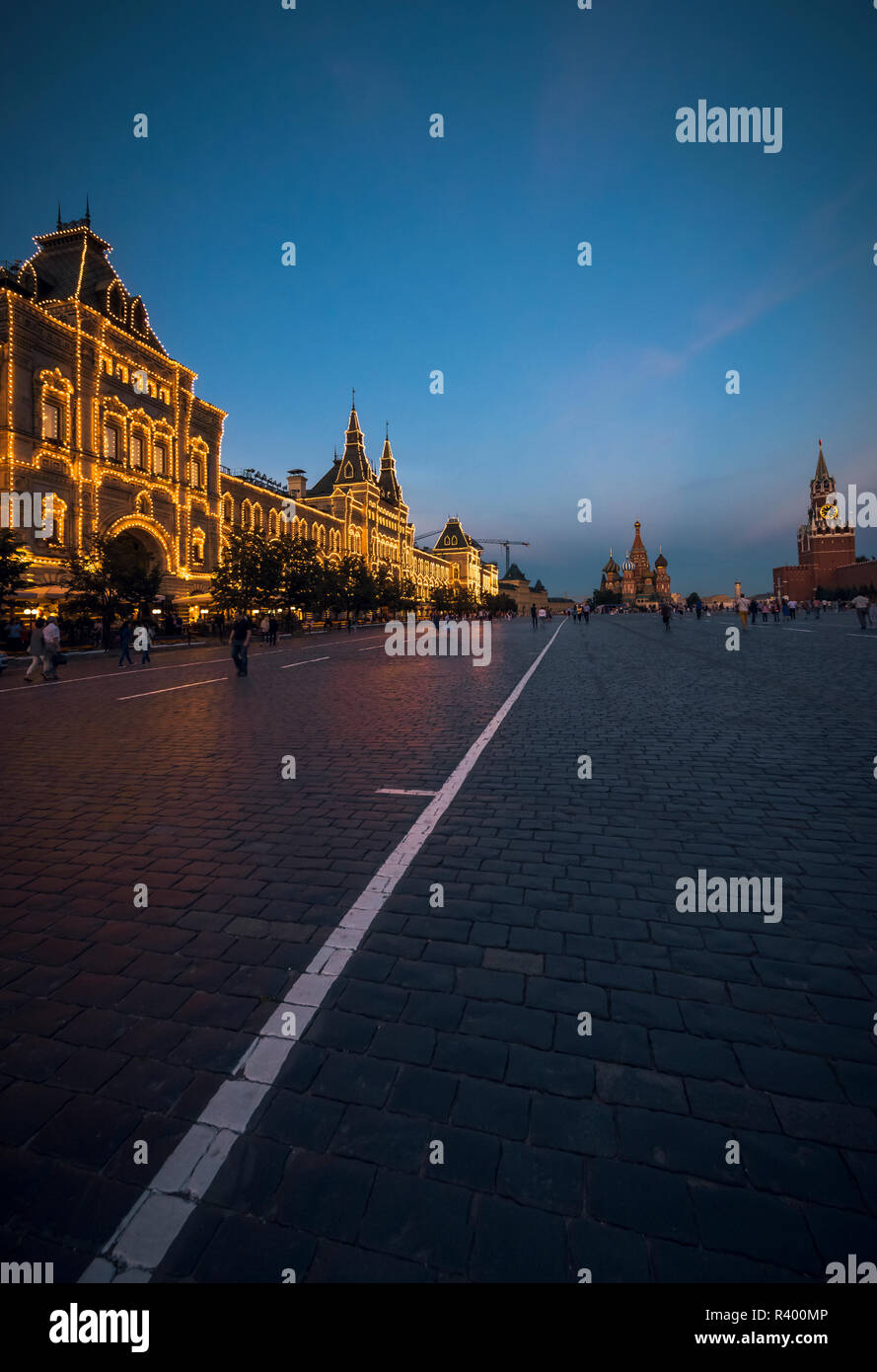 GUM department store, Red Square, Moscow, Russia Stock Photo - Alamy