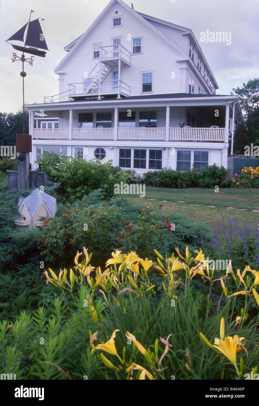 Rural maine hi-res stock photography and images - Alamy