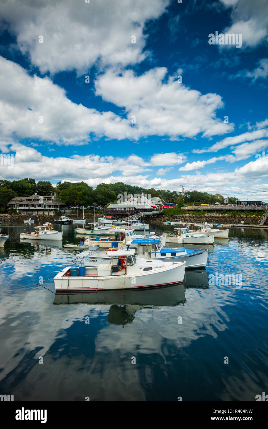 USA, Maine, Ogunquit, Perkins Cove, harbor Stock Photo - Alamy