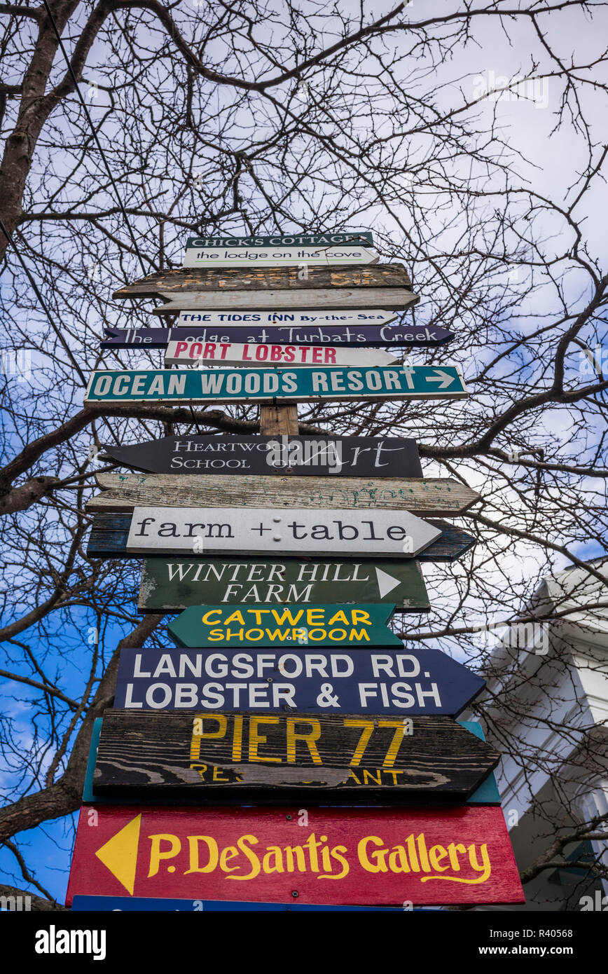USA, Maine, Kennebunkport, street signs Stock Photo - Alamy