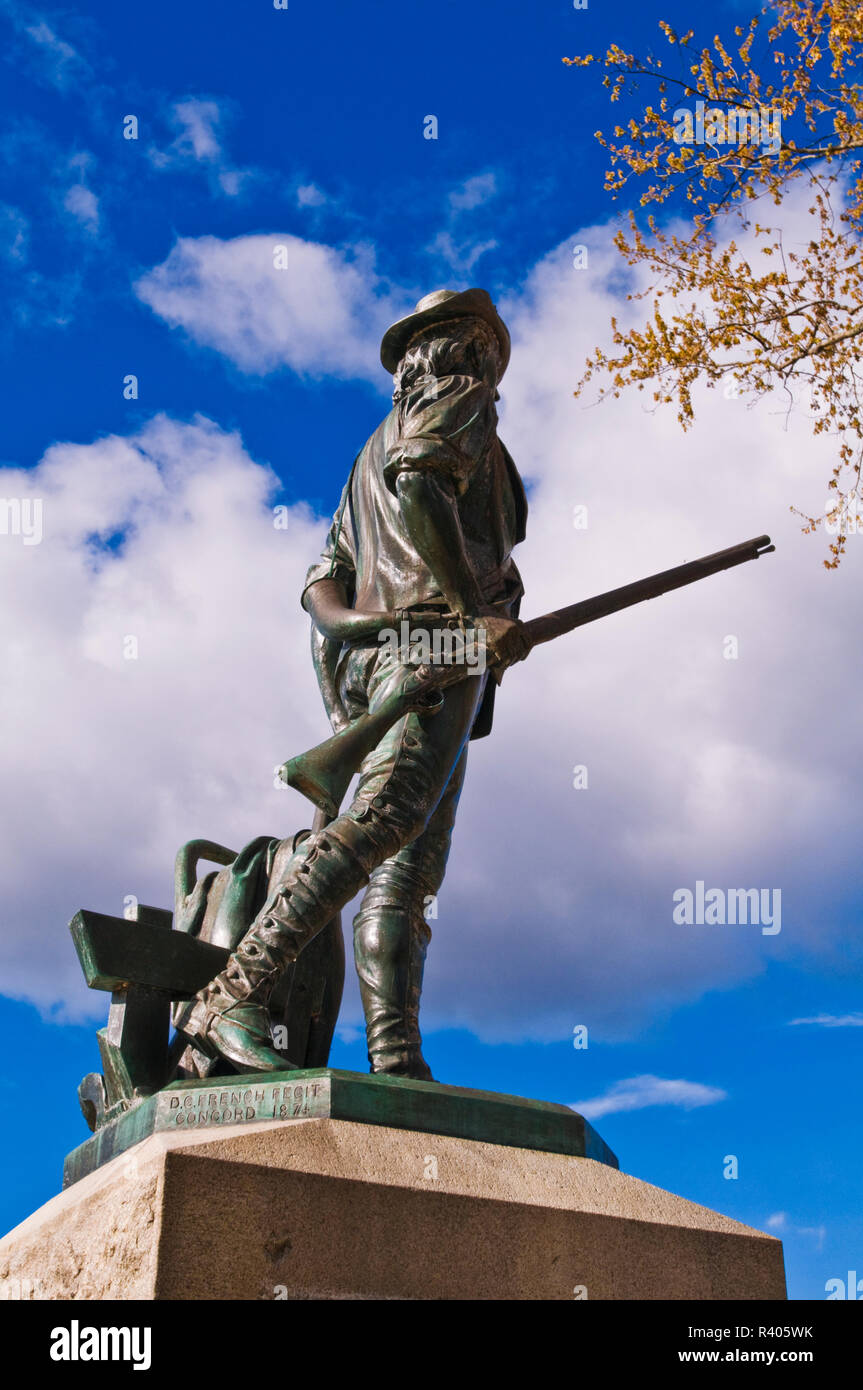 Minute Man statue at the Old North Bridge, Minute Man National Historic ...