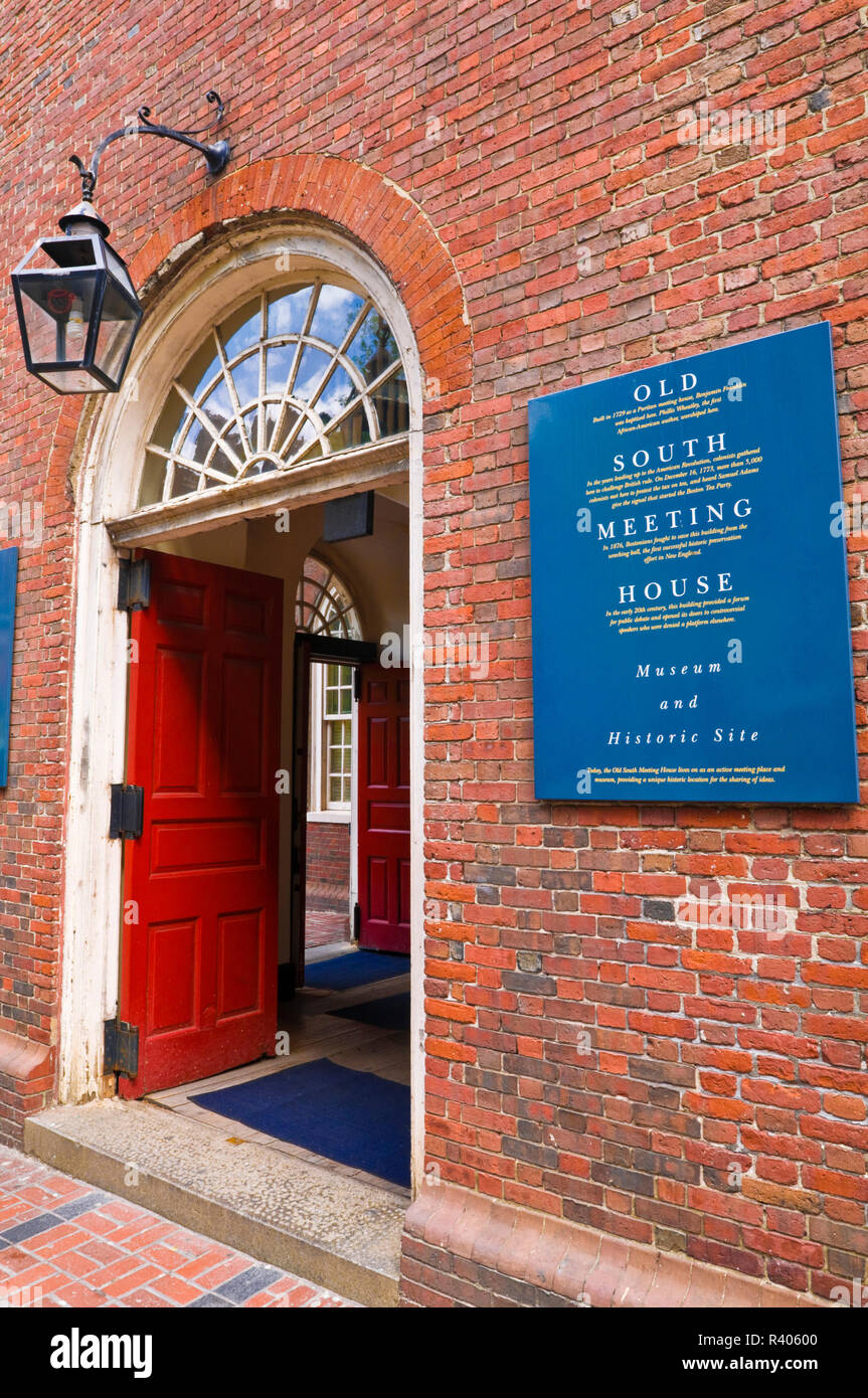 The Old South Meeting House on the Freedom Trail, Boston, Massachusetts ...