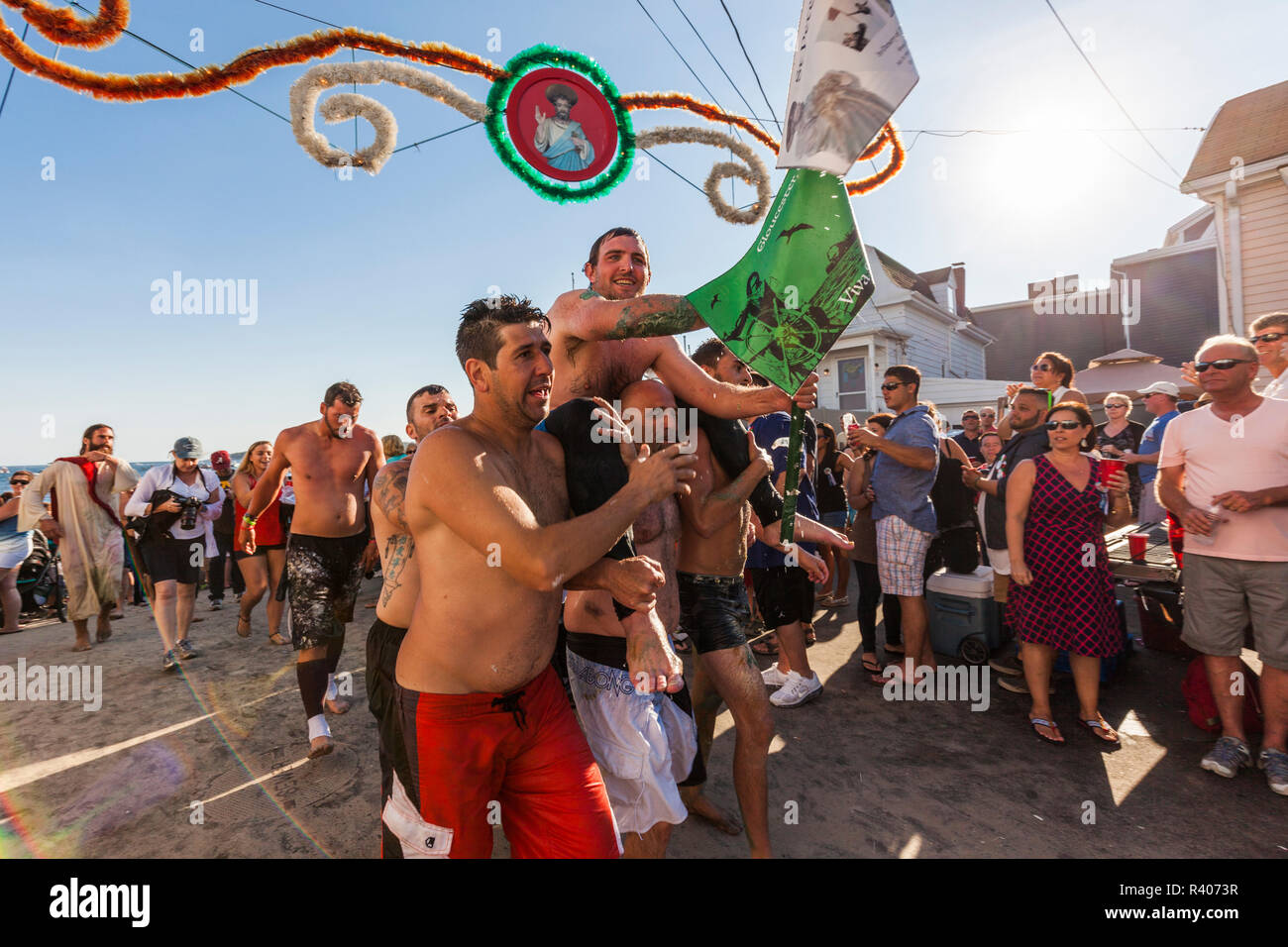 Greasy pole champions hi-res stock photography and images - Alamy