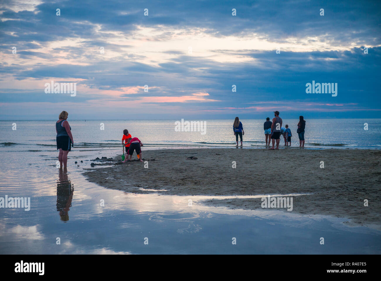 Cape cod beach hi-res stock photography and images - Alamy