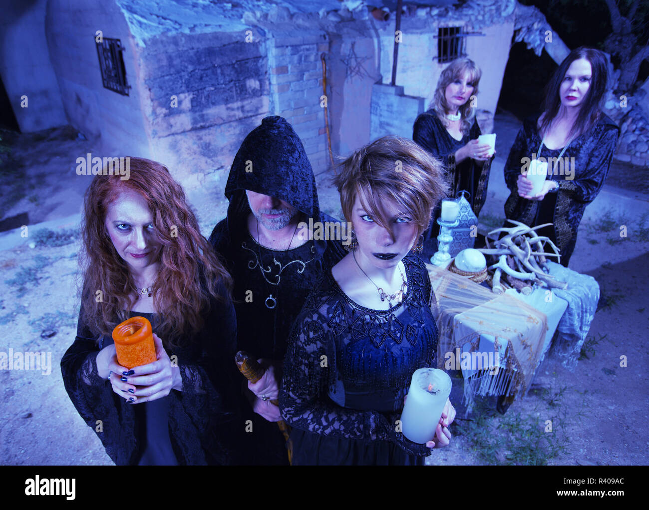 Witches altar High Resolution Stock Photography and Images - Alamy