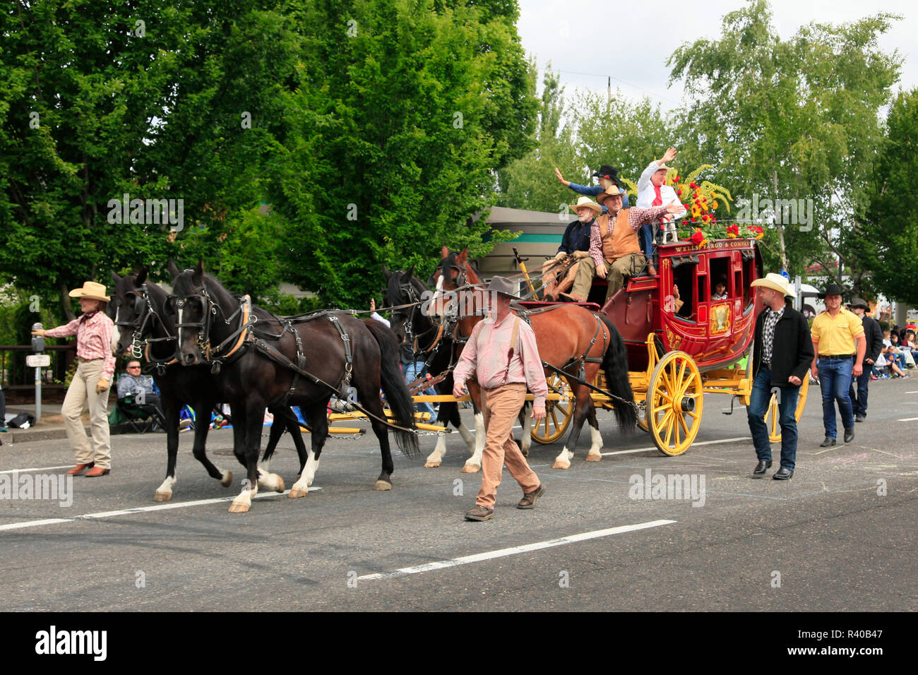 USA, Oregon, Portland. Horse-drawn stagecoach in parade. Credit as ...