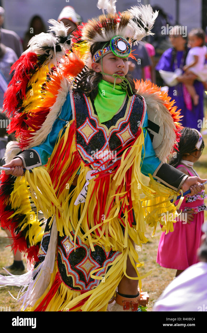 Pow wow oregon hi-res stock photography and images - Alamy