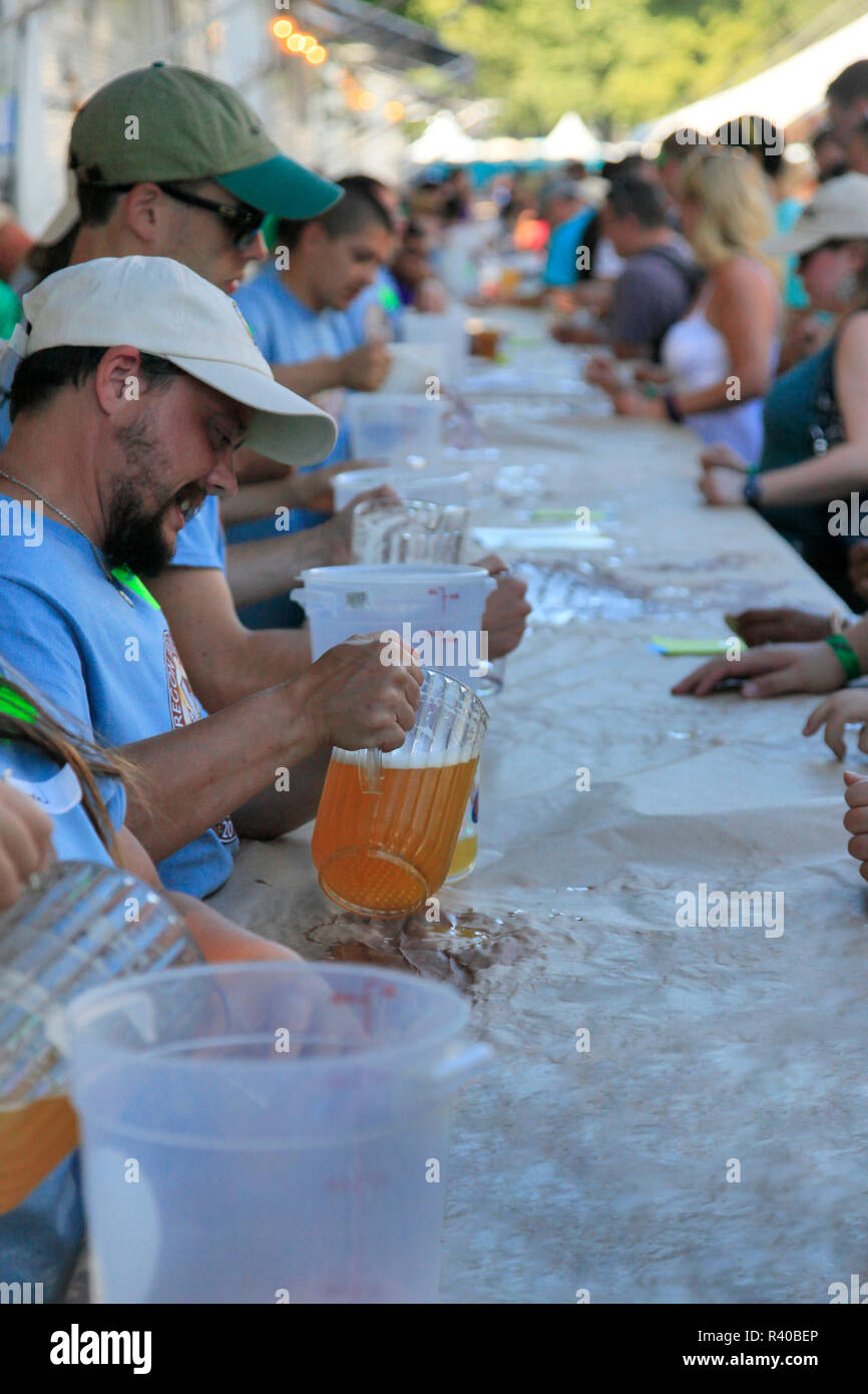 Portland oregon beer hi-res stock photography and images - Alamy
