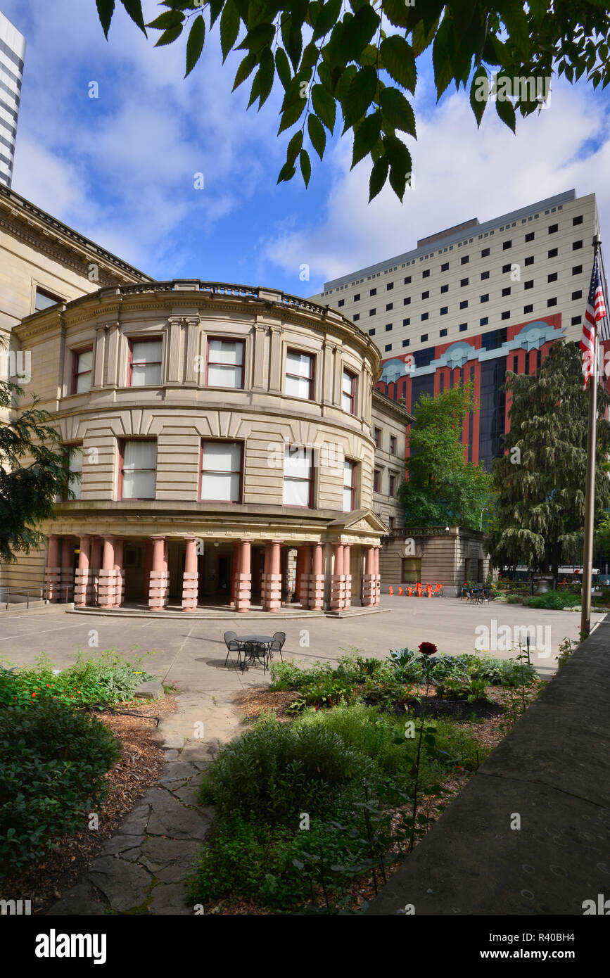 Portland city council oregon hi-res stock photography and images - Alamy
