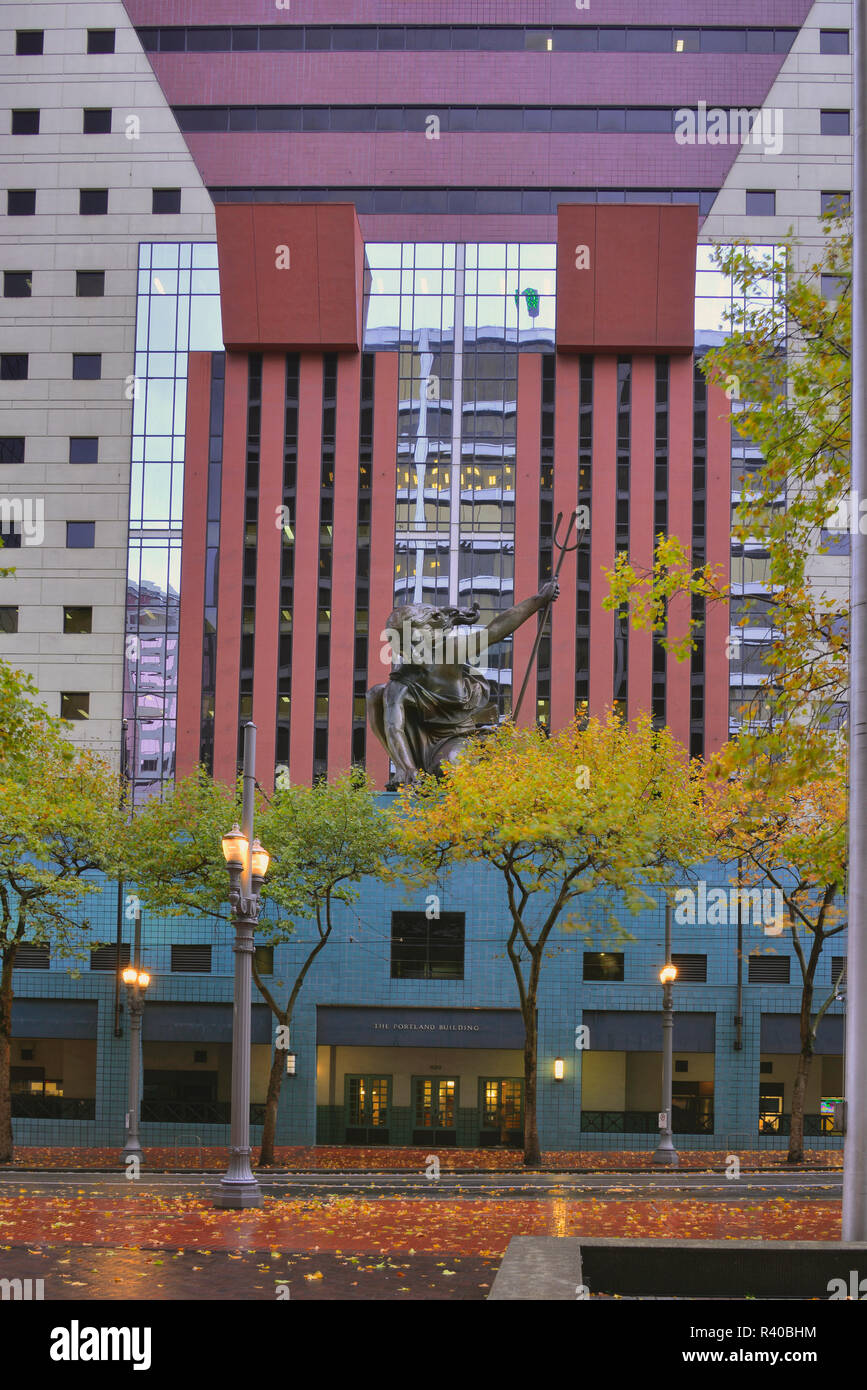 Raymond kaskey hi-res stock photography and images - Alamy