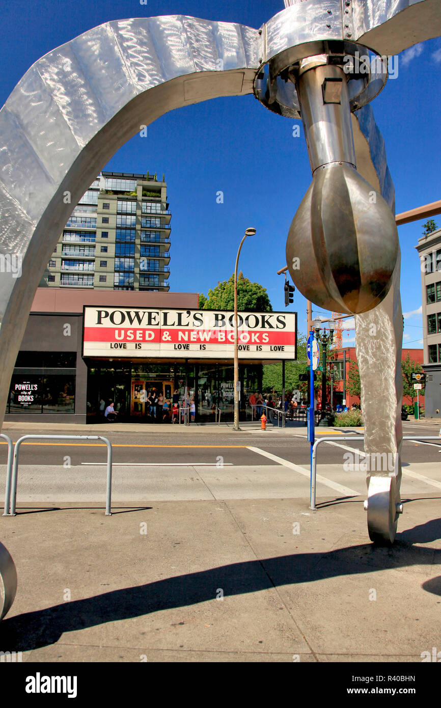 Powells books hi-res stock photography and images - Alamy