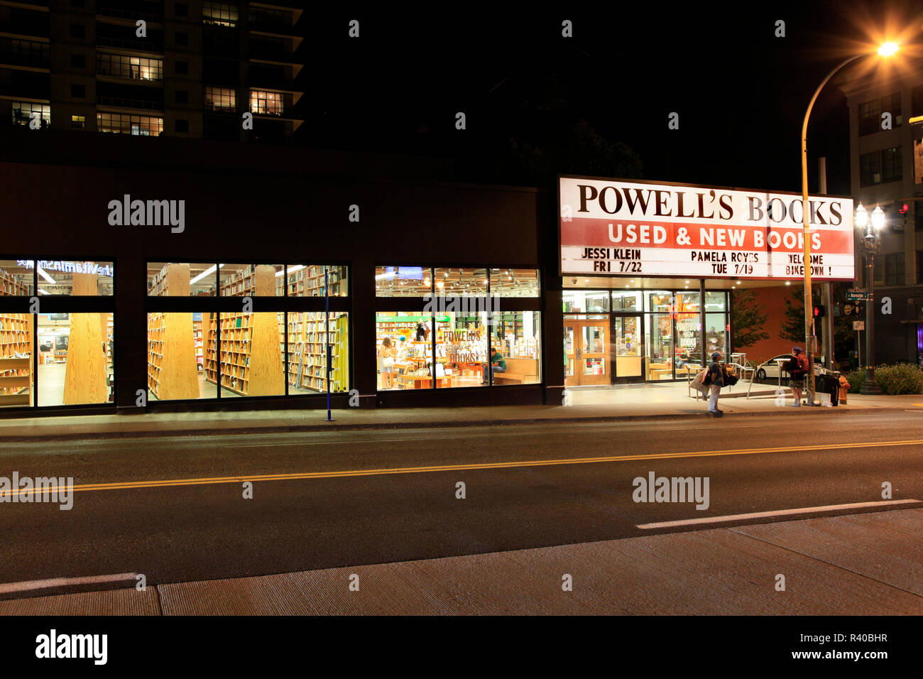 Powells books hi-res stock photography and images - Alamy