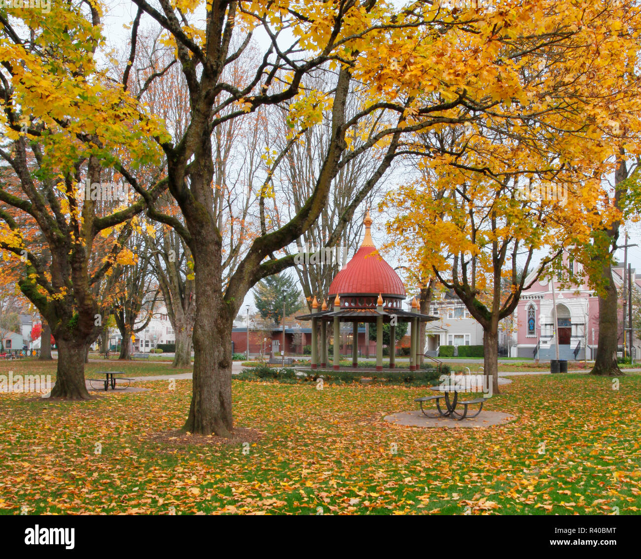 USA, Oregon, Portland. Historic landmark of The Hill Building Dome in ...