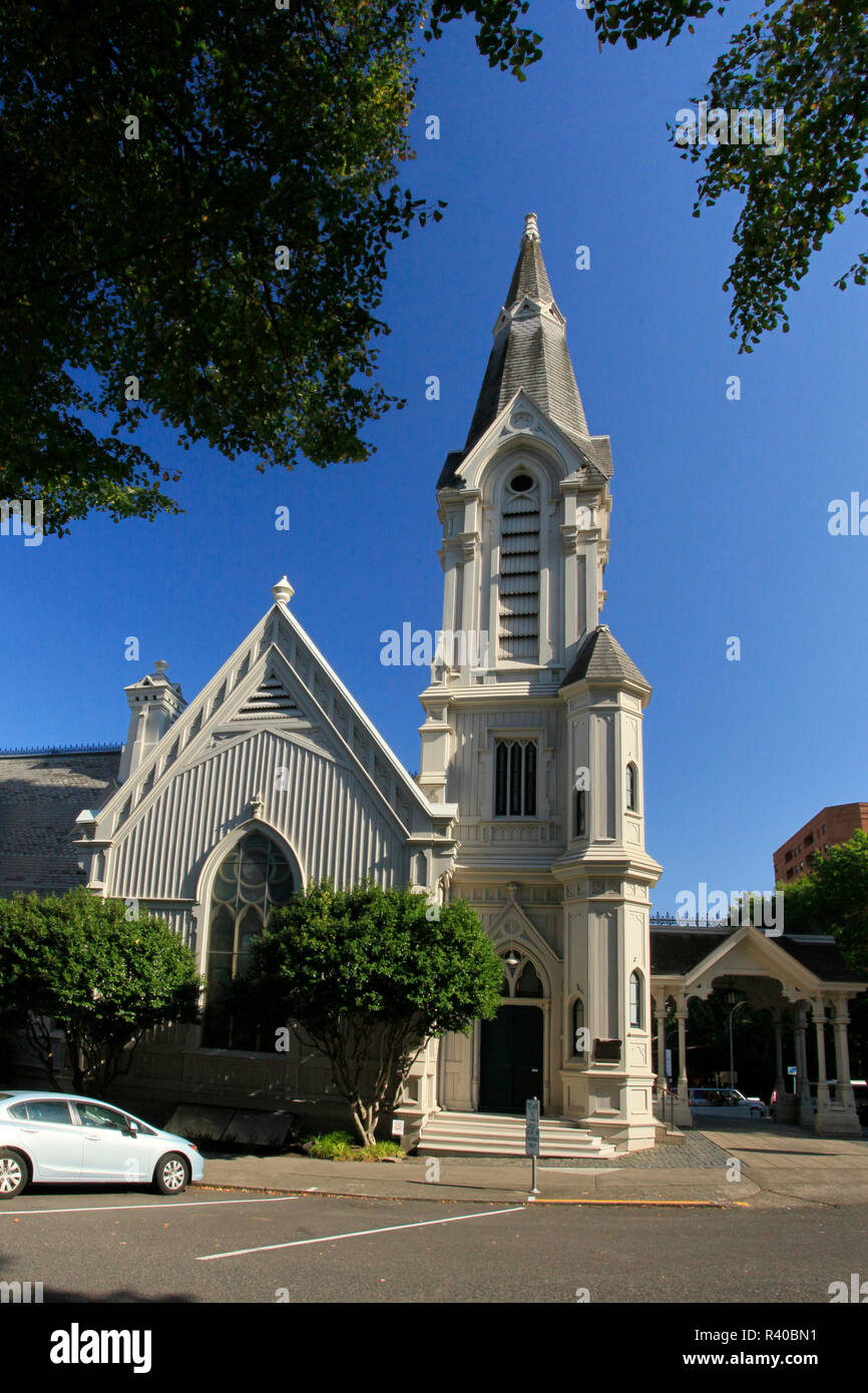 Portland oregon church hi-res stock photography and images - Alamy