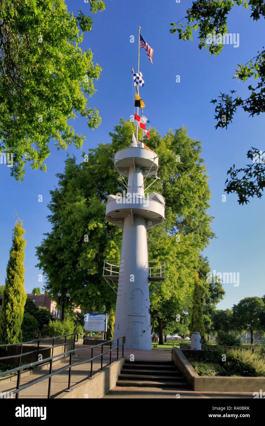 USA, Oregon, Portland. USS Oregon mast in Tom McCall Waterfront Park ...