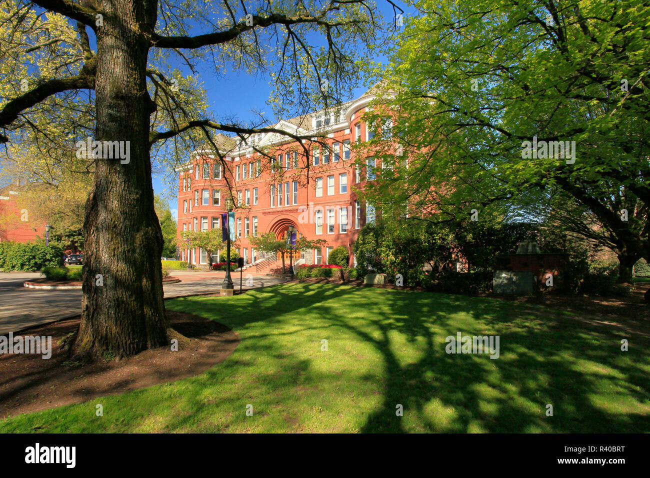 University of portland campus hi-res stock photography and images - Alamy