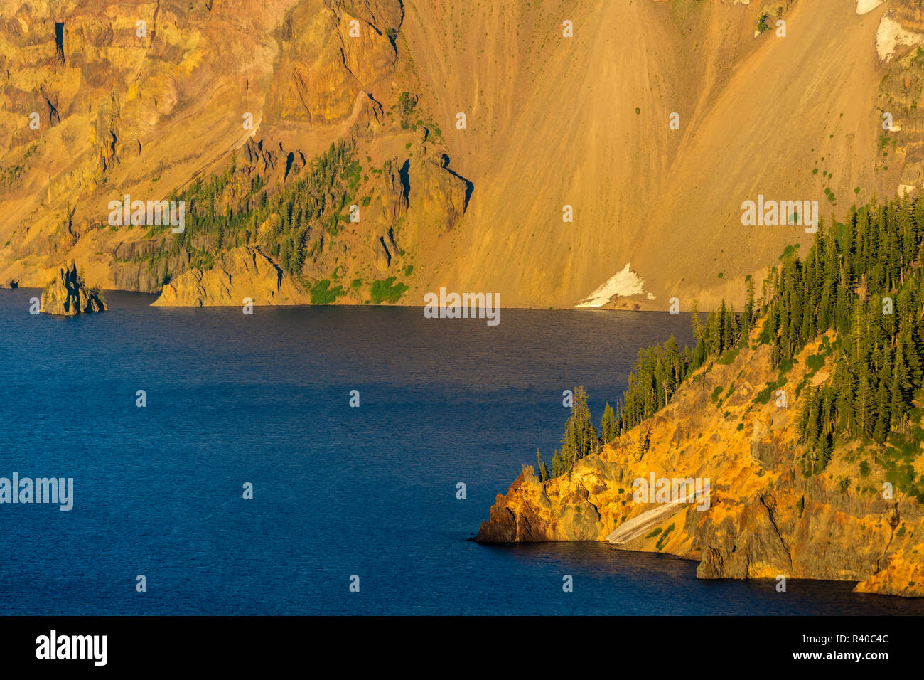 Phantom Ship Island at Crater Lake National Park, Oregon, USA Stock ...