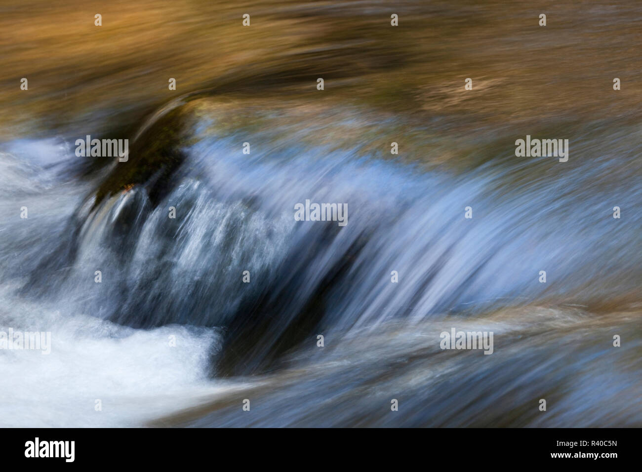 Rogue river oregon fall hi-res stock photography and images - Alamy