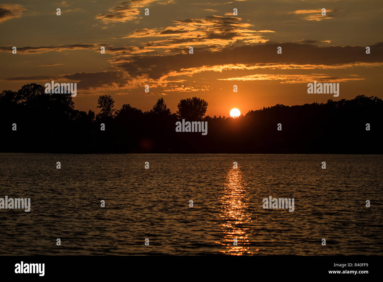 Kettle lake minnesota hi-res stock photography and images - Alamy