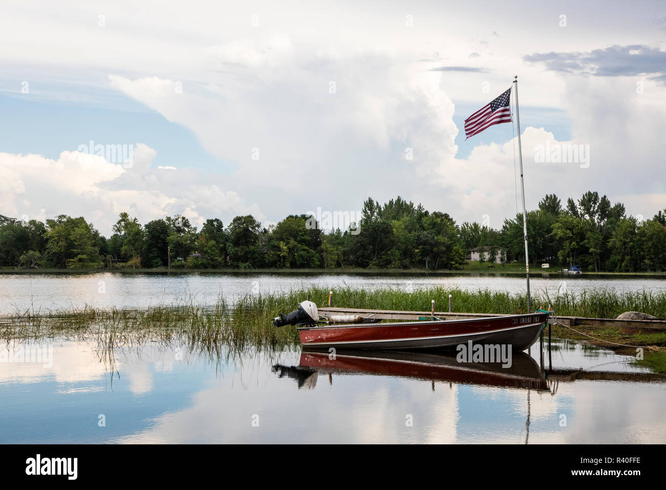 Hanging kettle lake hi-res stock photography and images - Alamy