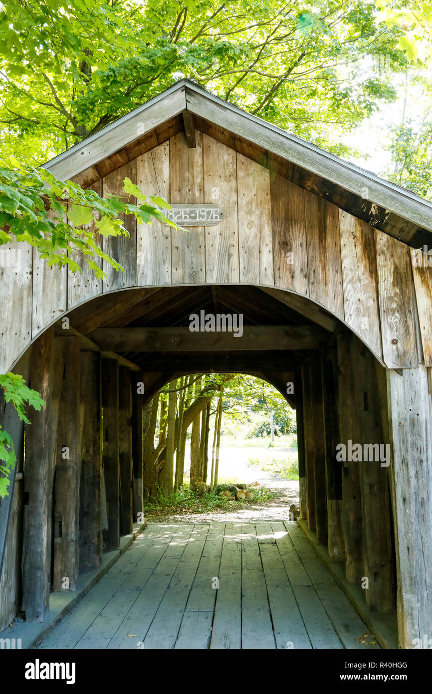 Historic wooden covered bridge, Woodstock, New York, USA Stock Photo ...