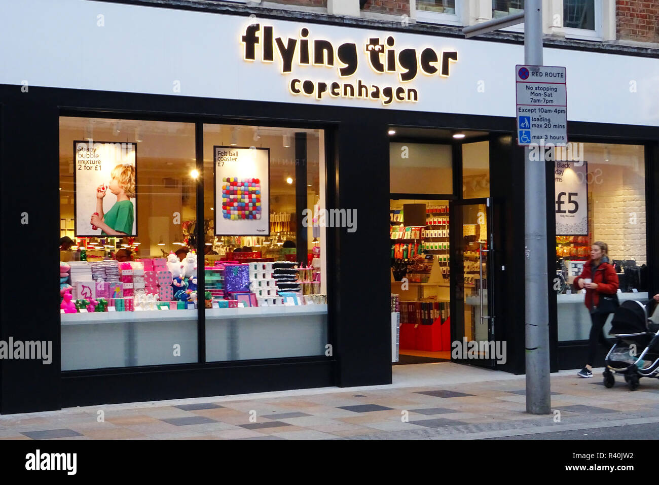 Flying tiger store london hi-res stock photography and images - Alamy