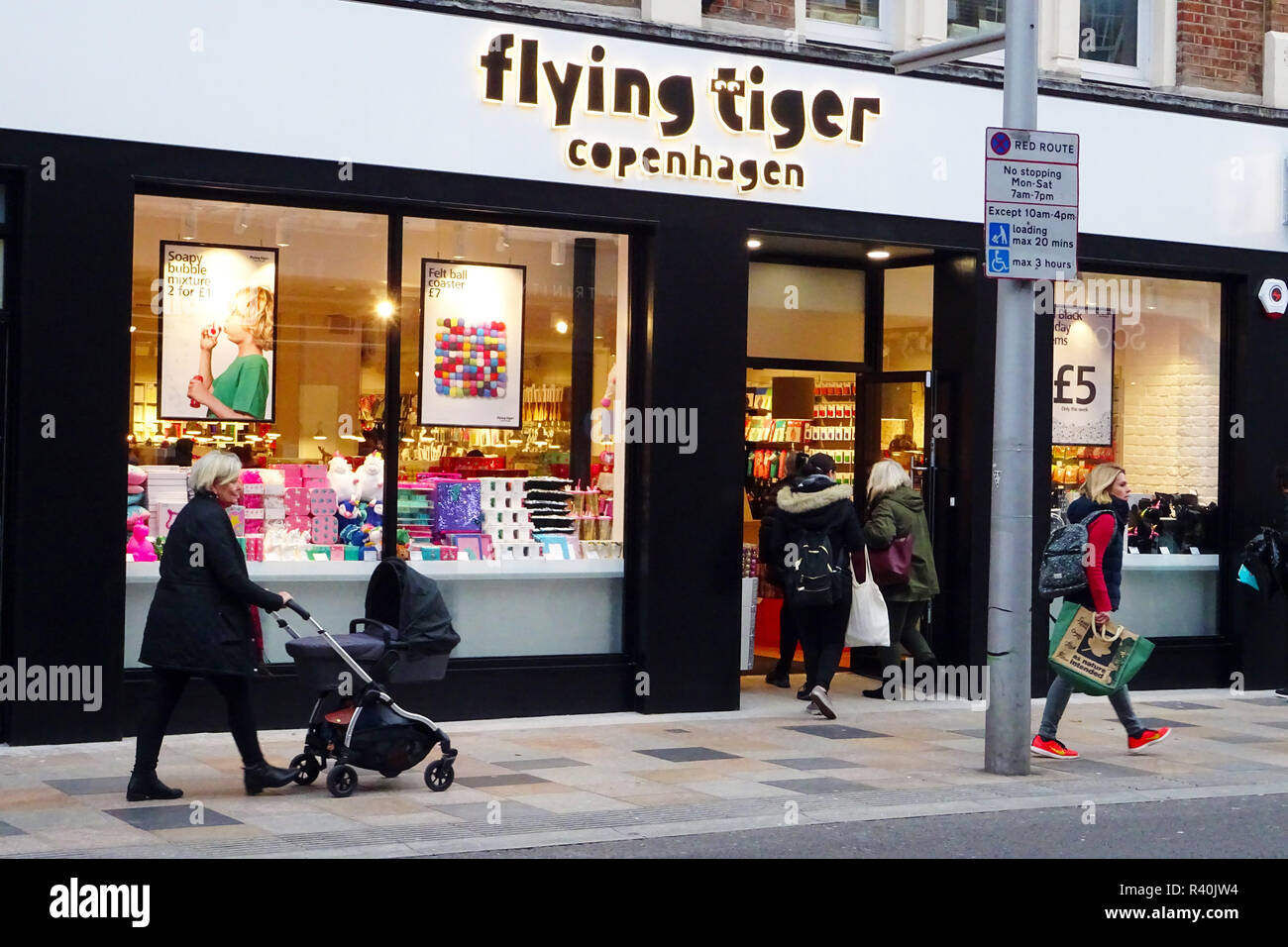 Flying tiger store london hi-res stock photography and images - Alamy