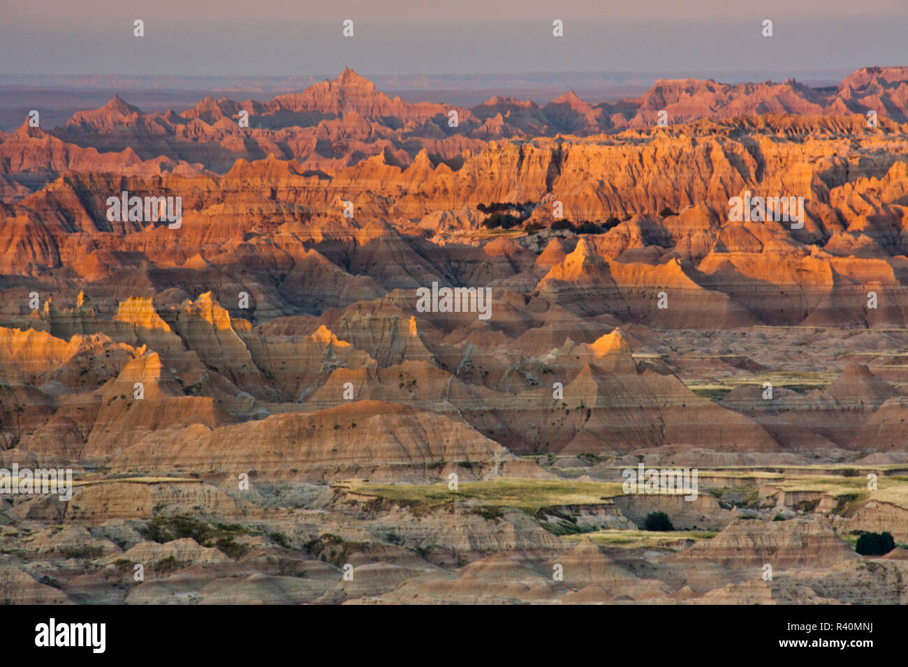 Sunrise, Pinnacles Overlook, Badlands National Park, South Dakota, Usa ...