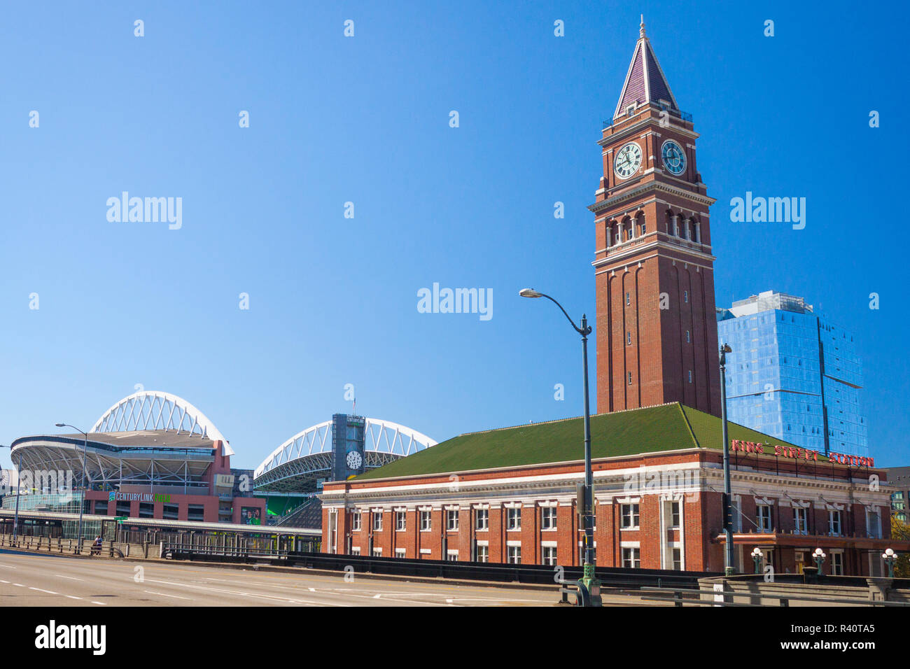 USA, Washington State, Seattle. King Street Station south of downtown ...